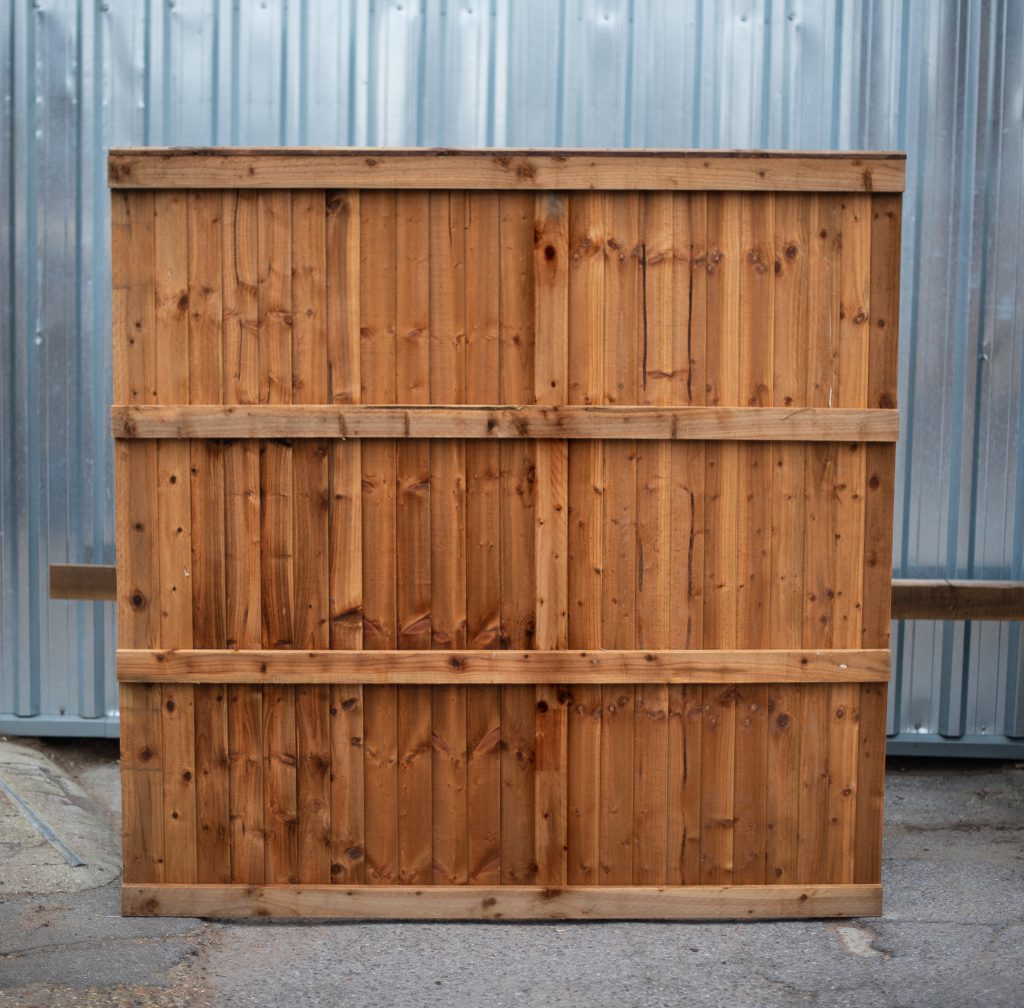 Linney's Closeboard Panel - Linney FencingLinney Fencing