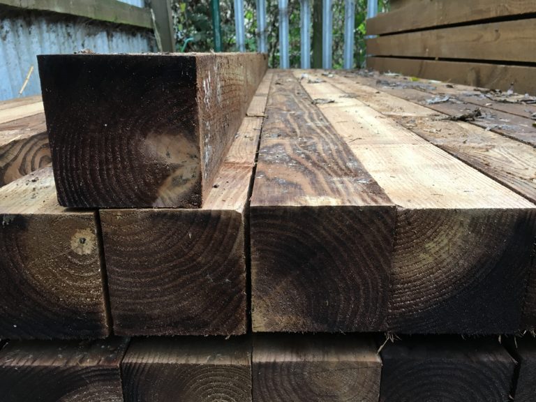 4x4 Timber posts - Linney FencingLinney Fencing
