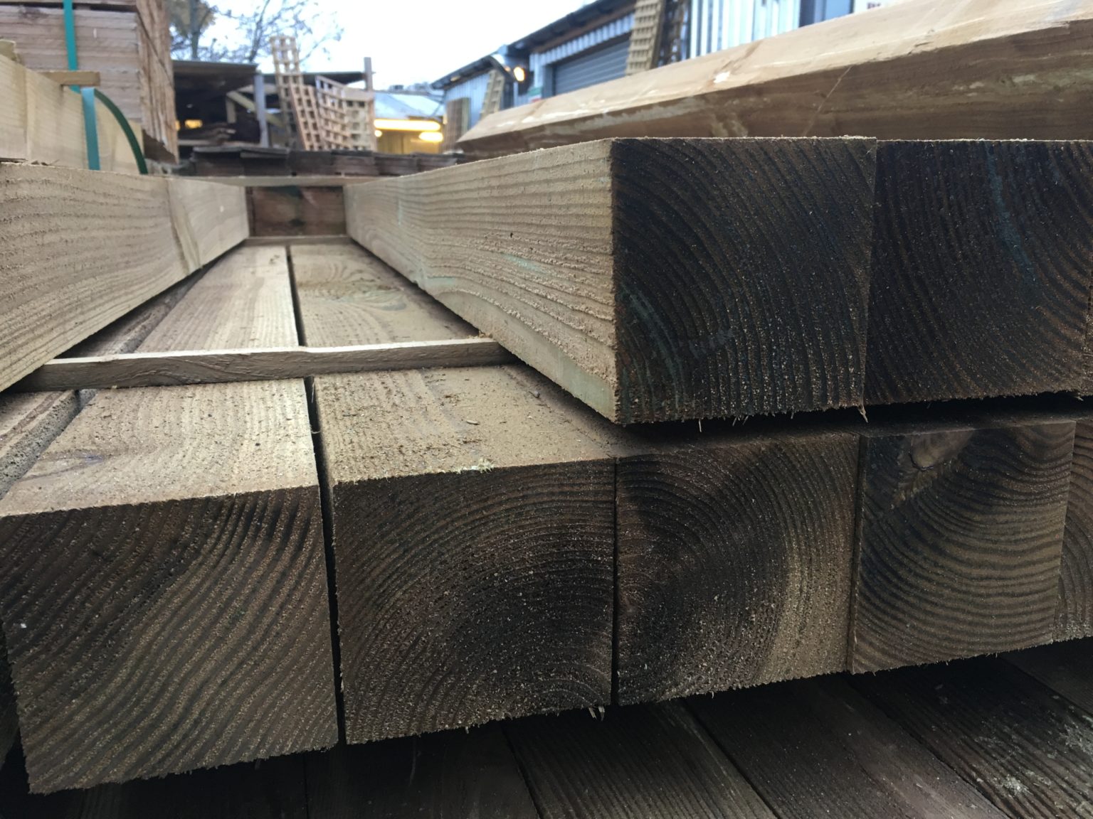 4x4 Timber posts - Linney FencingLinney Fencing